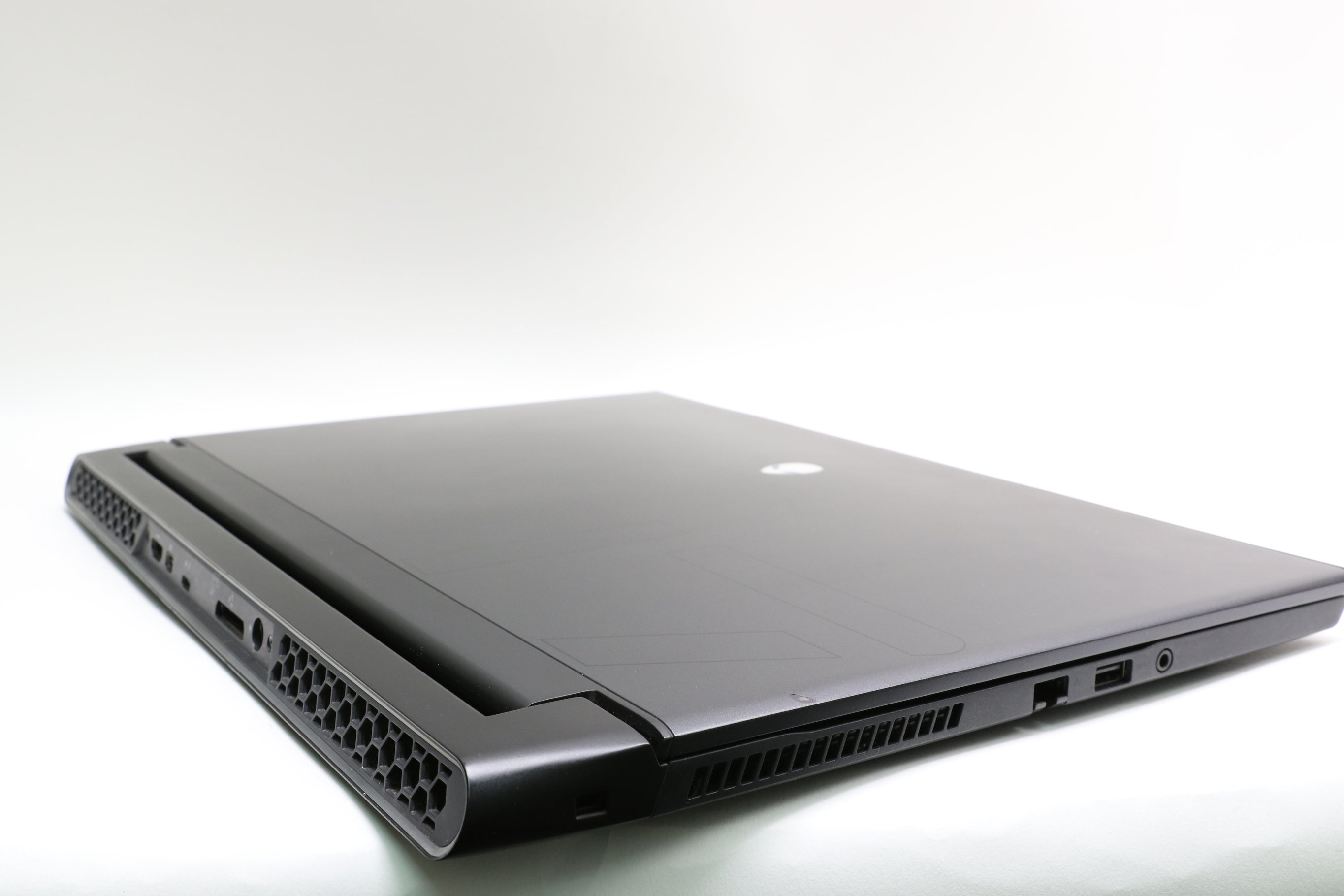 100%BATT 17.3" Alienware M17 R4, i9-10980HK, 32GB, 512GB & 2TB SSD, RT ...